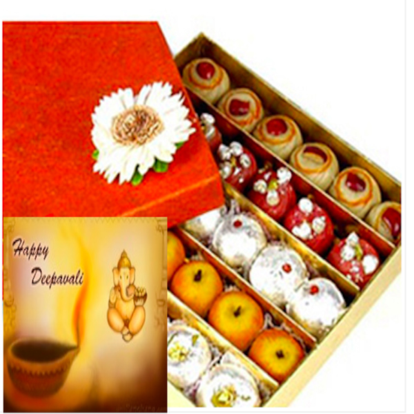 Send Diwali with 1 Kg Assorted Sweets Online - EXRAD02GALD15 | Giftalove