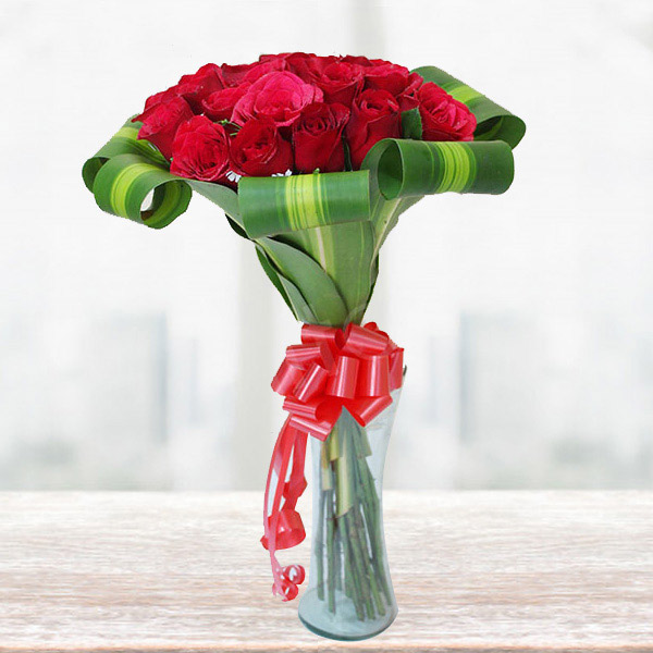 Send Red Roses Blend Online - PGI18005GAL18 | Giftalove