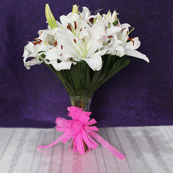 Send White Lily Bunch Online - PR17FA053GAL17 | Giftalove