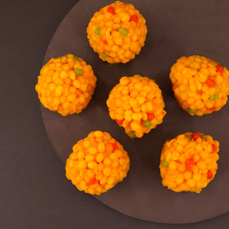 Send Boondi Laddu Sweet with Matka Diyas Diwali Gift Pack Online - DW22 ...